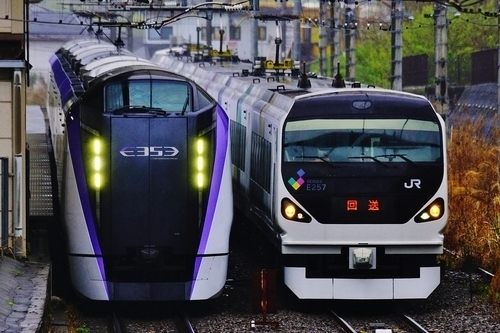 E353系 長モト S120 編成 E257系 長モト M-107 編成 】中央東線 待避線 観察: ( Crystal ( Clear ( Central^^)))