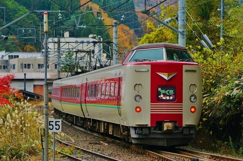 381系『 中イモ YTR色（4両）編成：伯備線 定期特急 』】: ( Crystal ( Clear ( Central^^)))